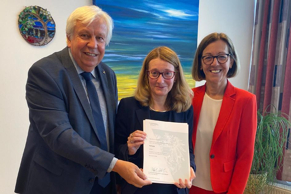 Verleihung des Titels Hofrätin!